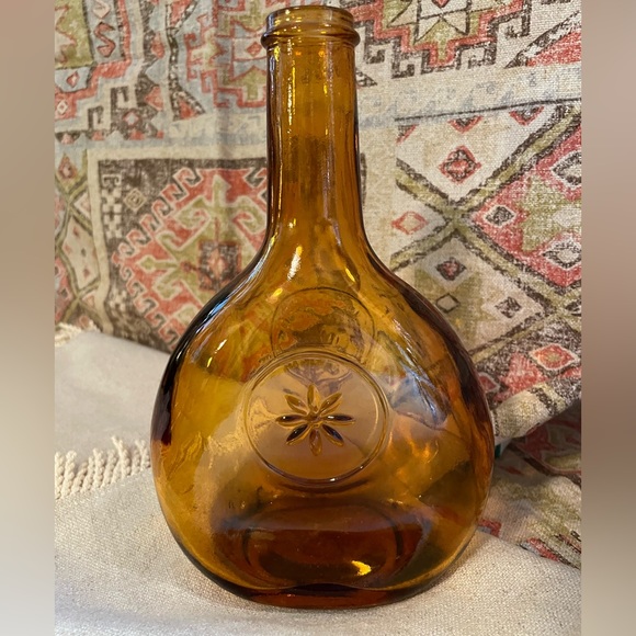 Wheaton | Accents | Vintage Wheaton Amber Glass Bottle | Poshmark